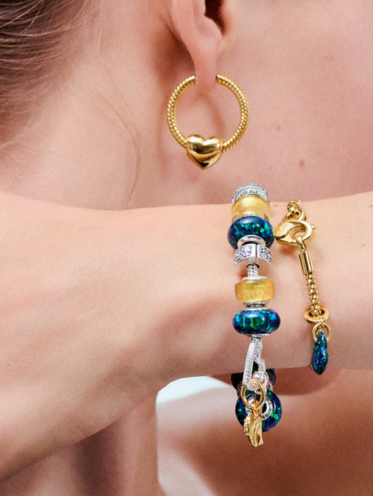 Pandora™ CO Joyería Oficial | Charms, Brazaletes y Anillos